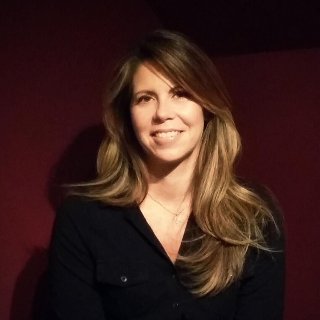 Tracy Wenzel, LMHC – Licensed Mental Health Counselor